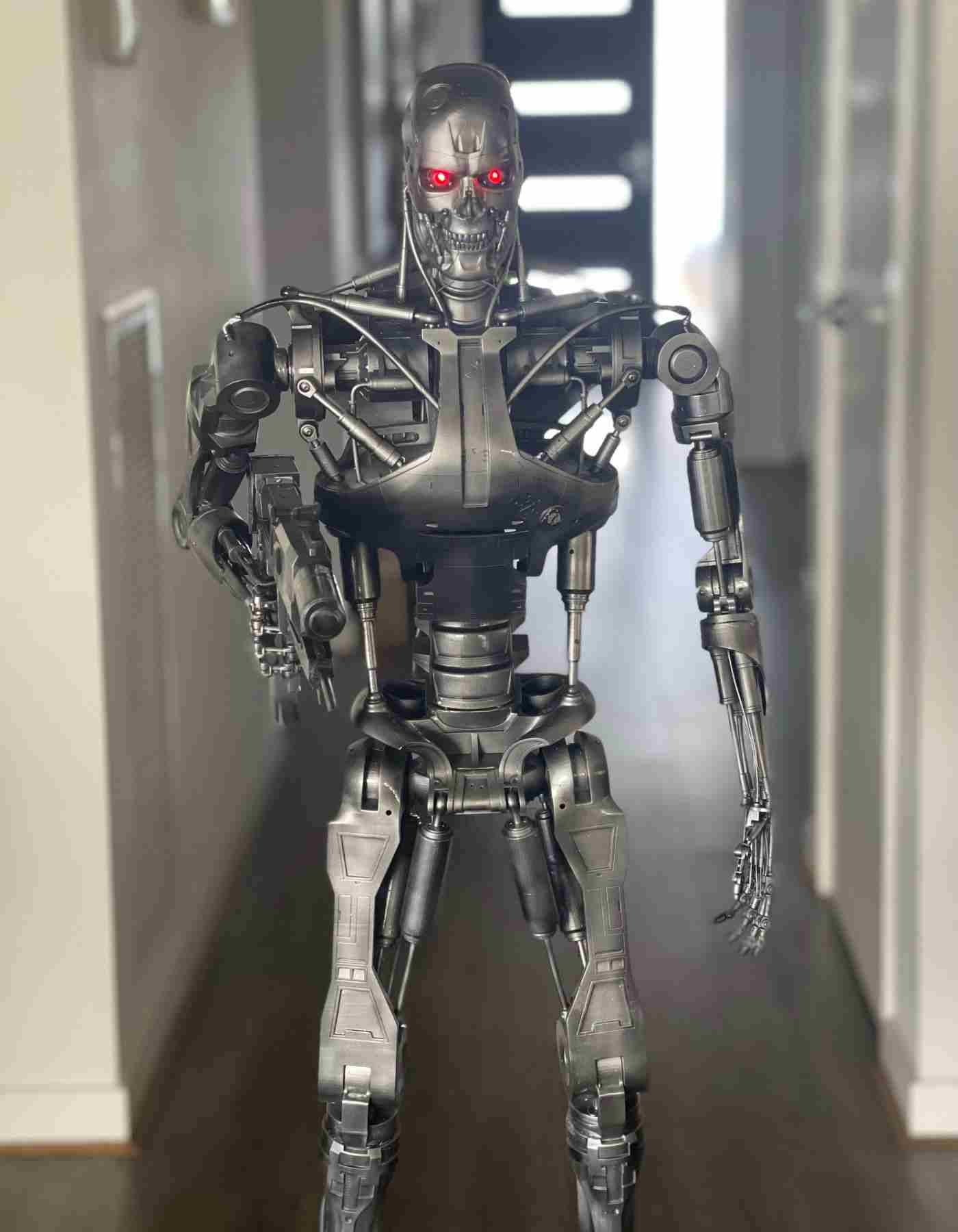 Terminator figurine 3D printed, Life size, Terminator Genisys Endoskel ...